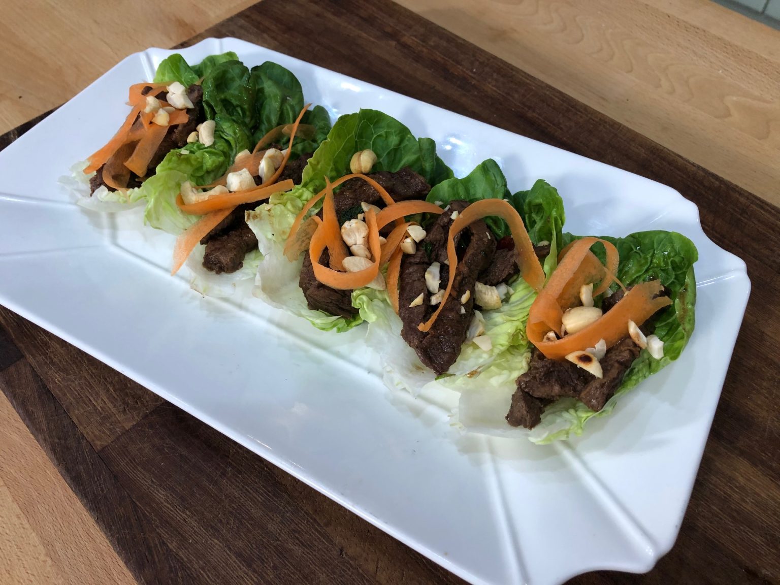 Lettuce Beef Wraps - Recipe.tv